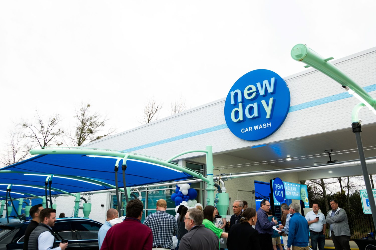 New Day Car Wash Celebrates Grand Opening